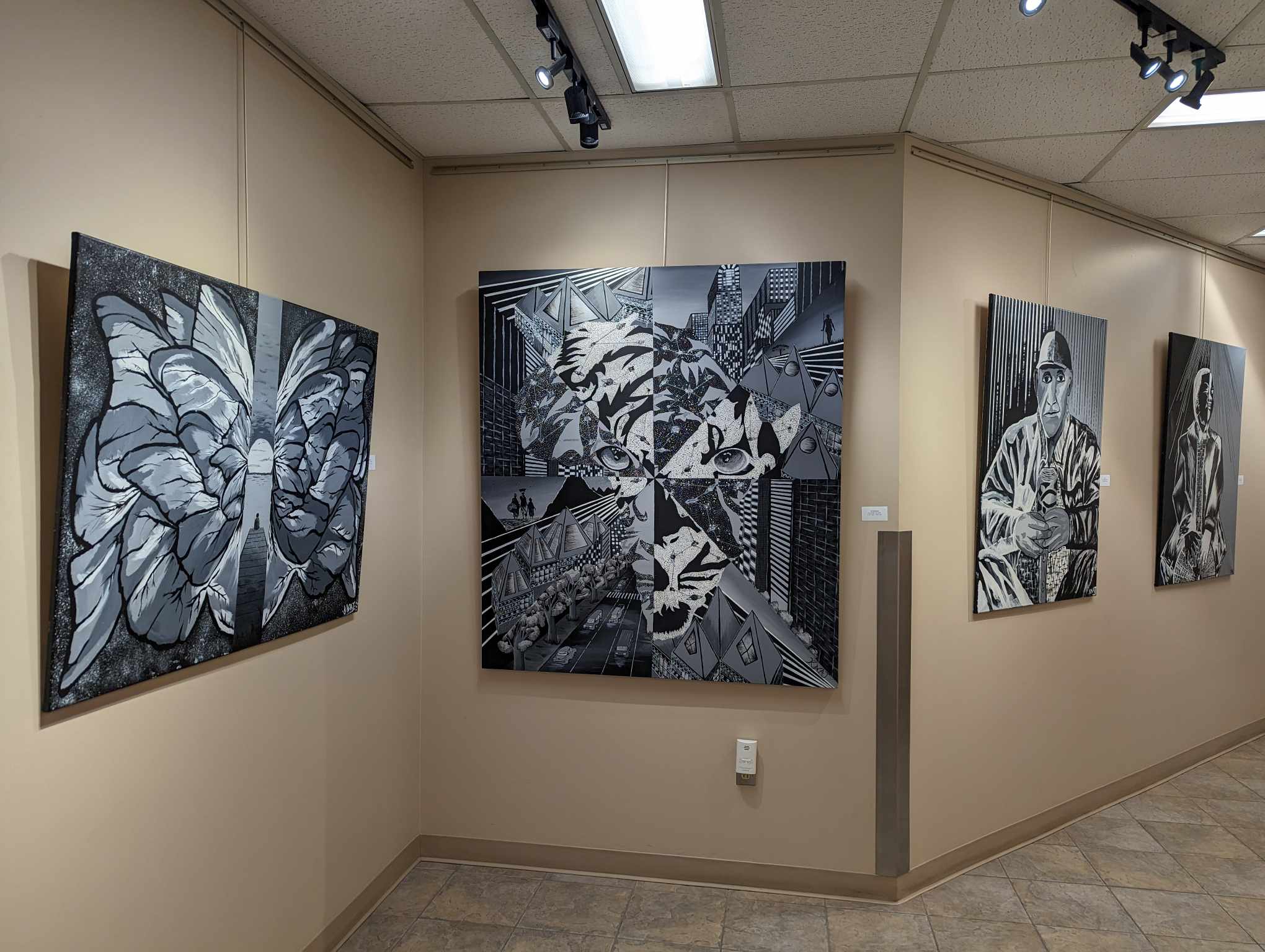 Exposition sur toiles géantes : l’artiste Adolphe K en met plein la vue ...